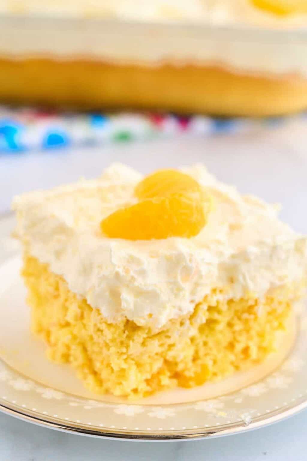 Creamy Mandarin Orange And Pineapple Cake