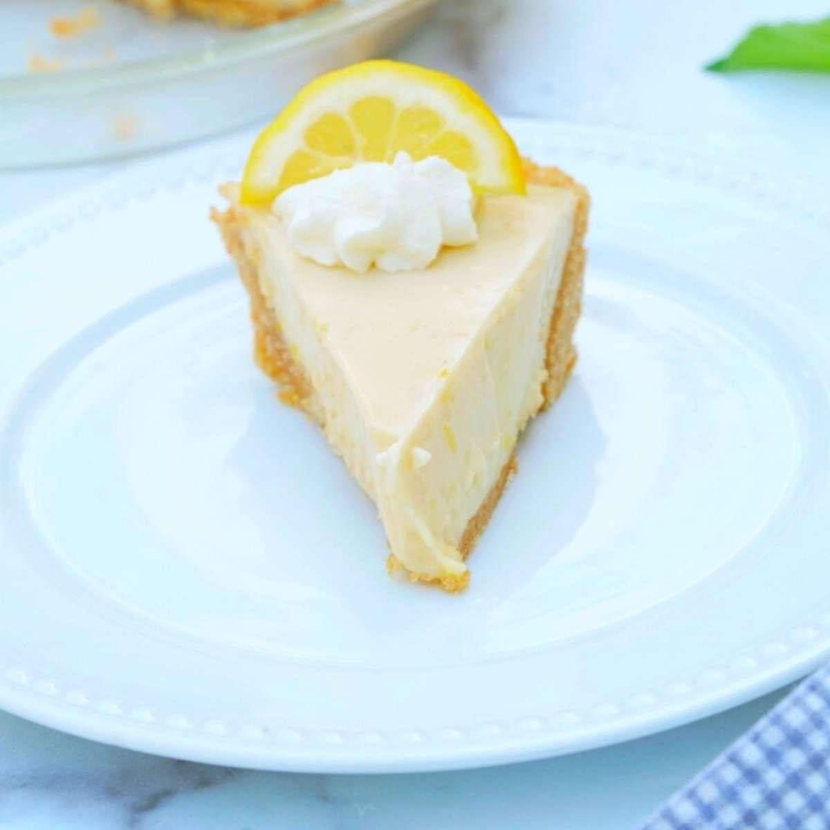 Old-Fashioned Creamy Lemon Pie : Heart's Content Farmhouse