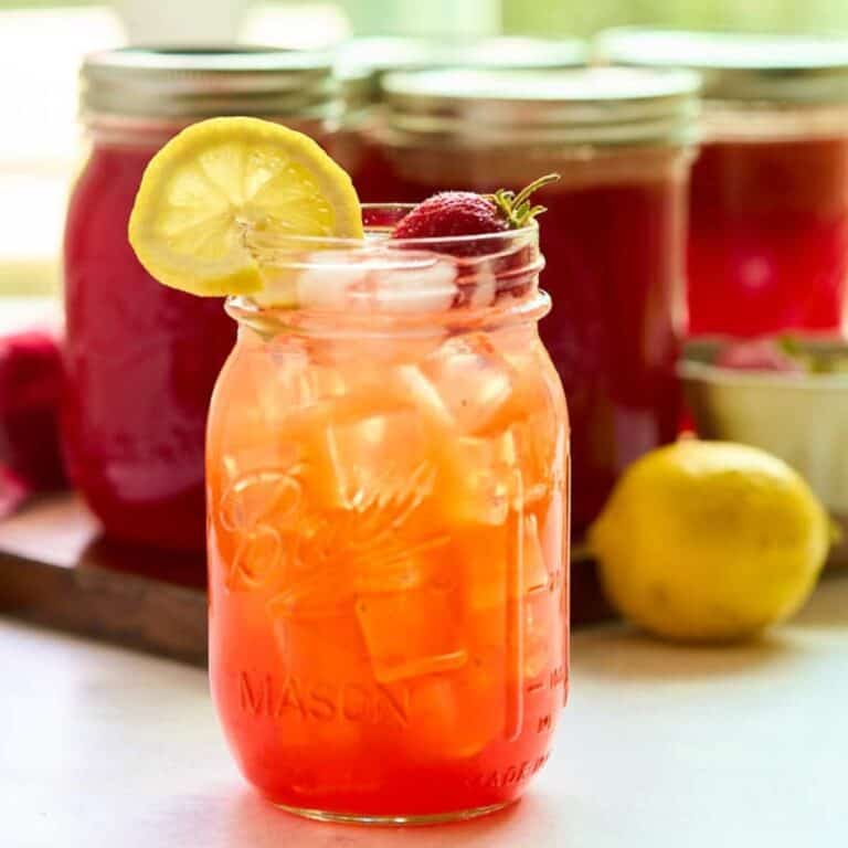 How to Make Canned Strawberry Lemonade Concentrate