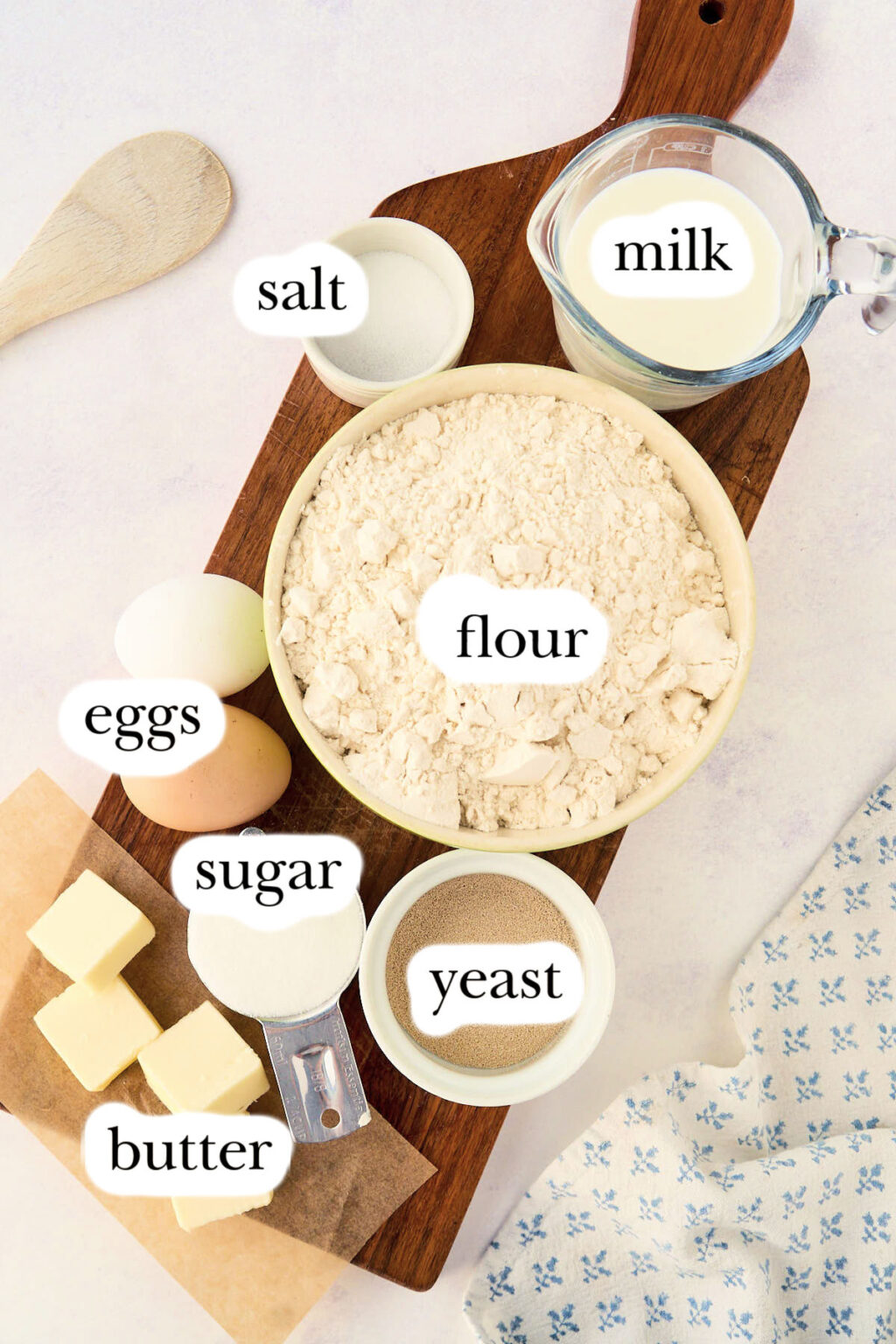 Soft and Fluffy Old-Fashioned Yeast Rolls