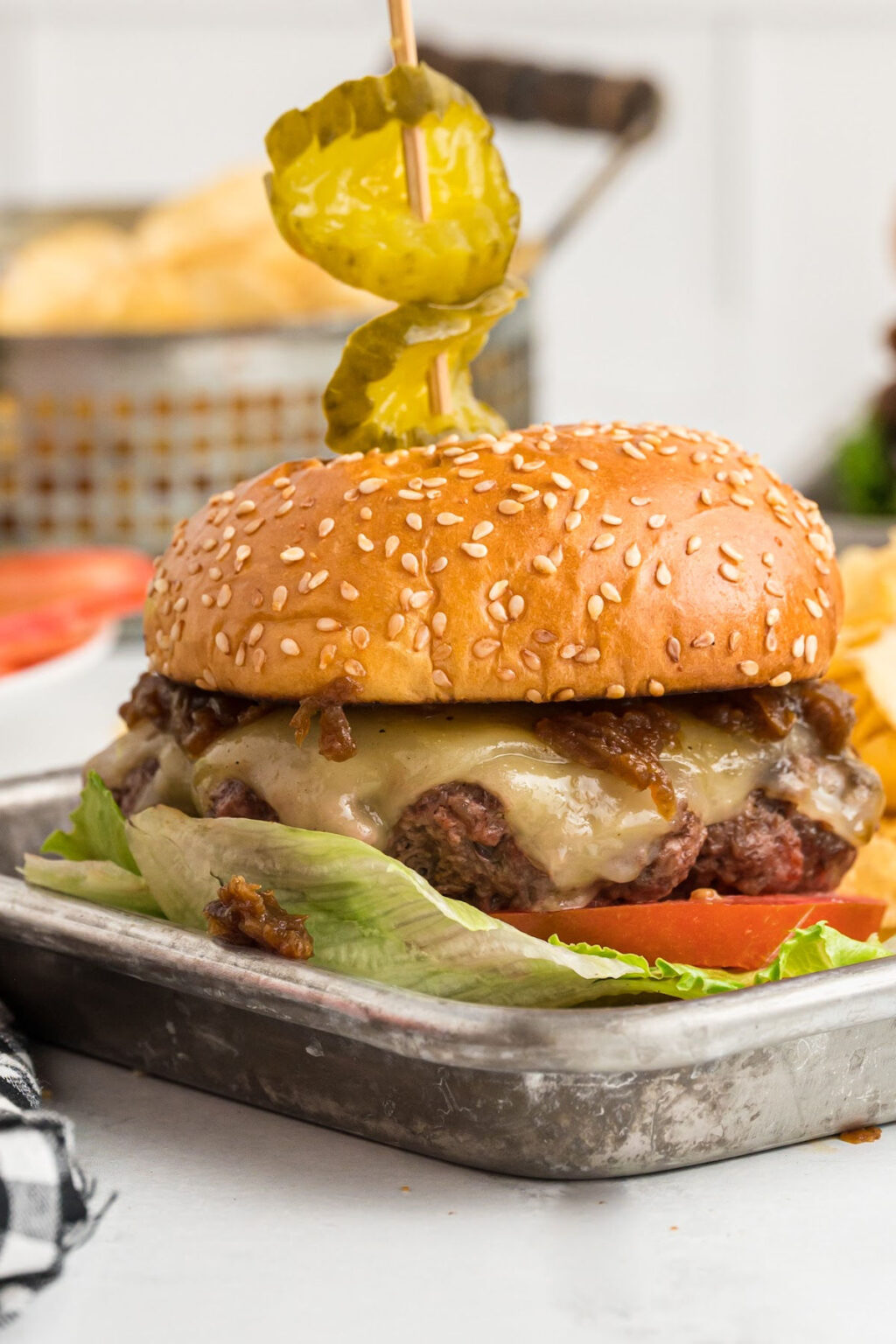 15-Minute Cast Iron Skillet Burgers That Are Better Than Grilled