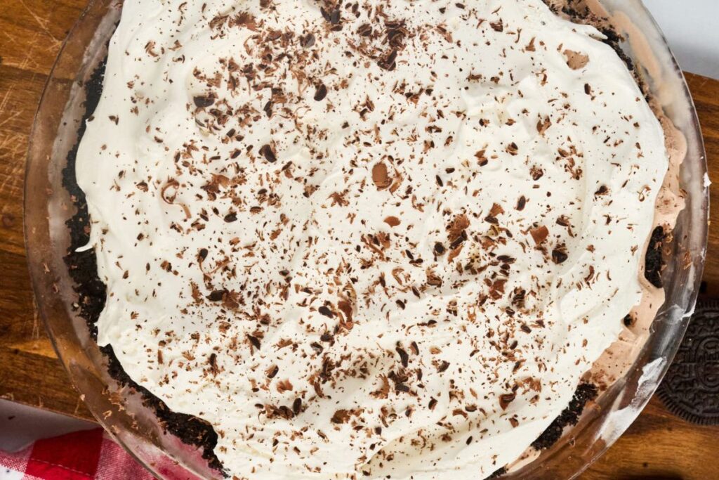 Super-Easy Chocolate Ice Cream Pie