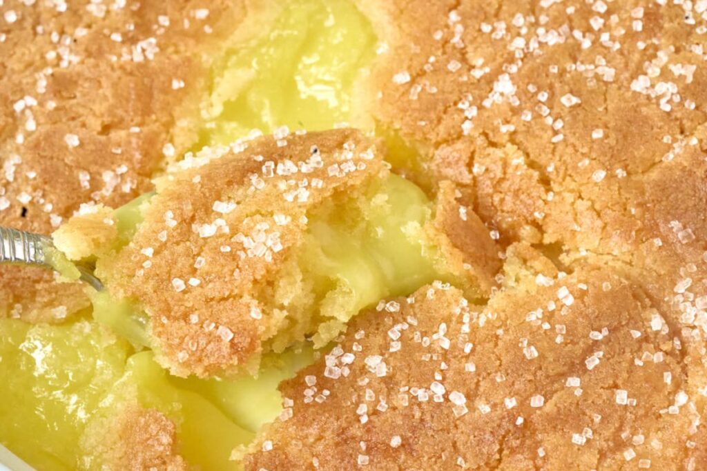 Delicious Lemon Cobbler: How to Bake It Quick and Easy