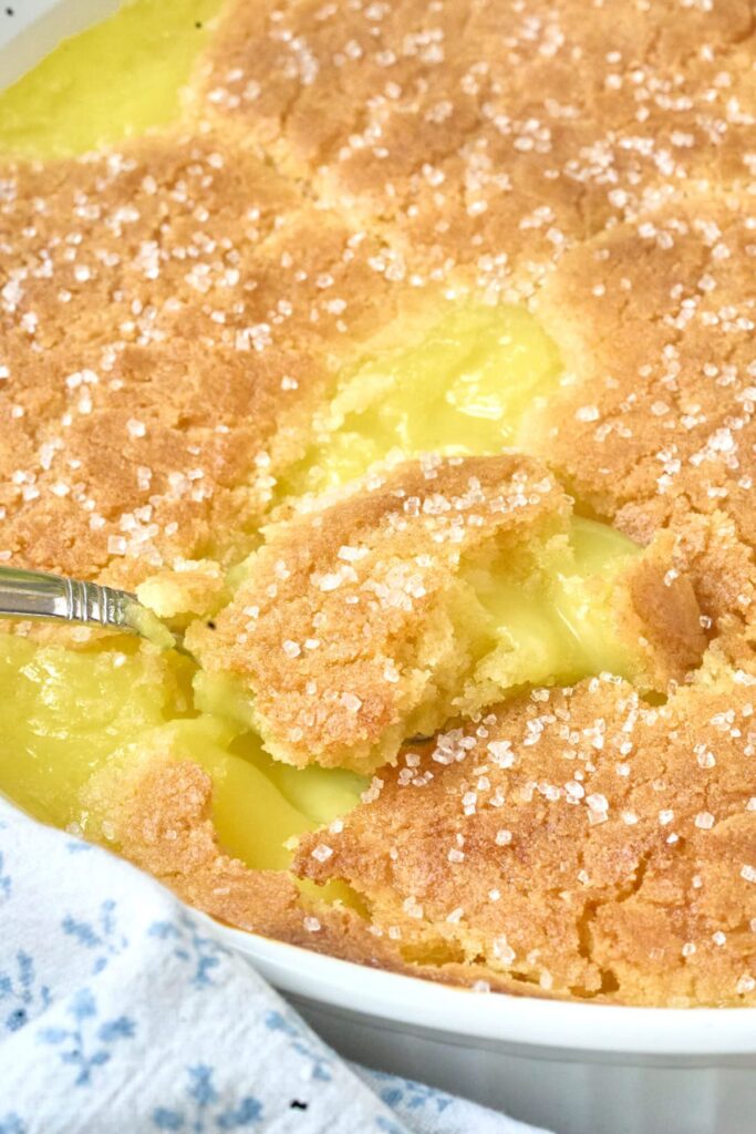 Delicious Lemon Cobbler: How to Bake It Quick and Easy