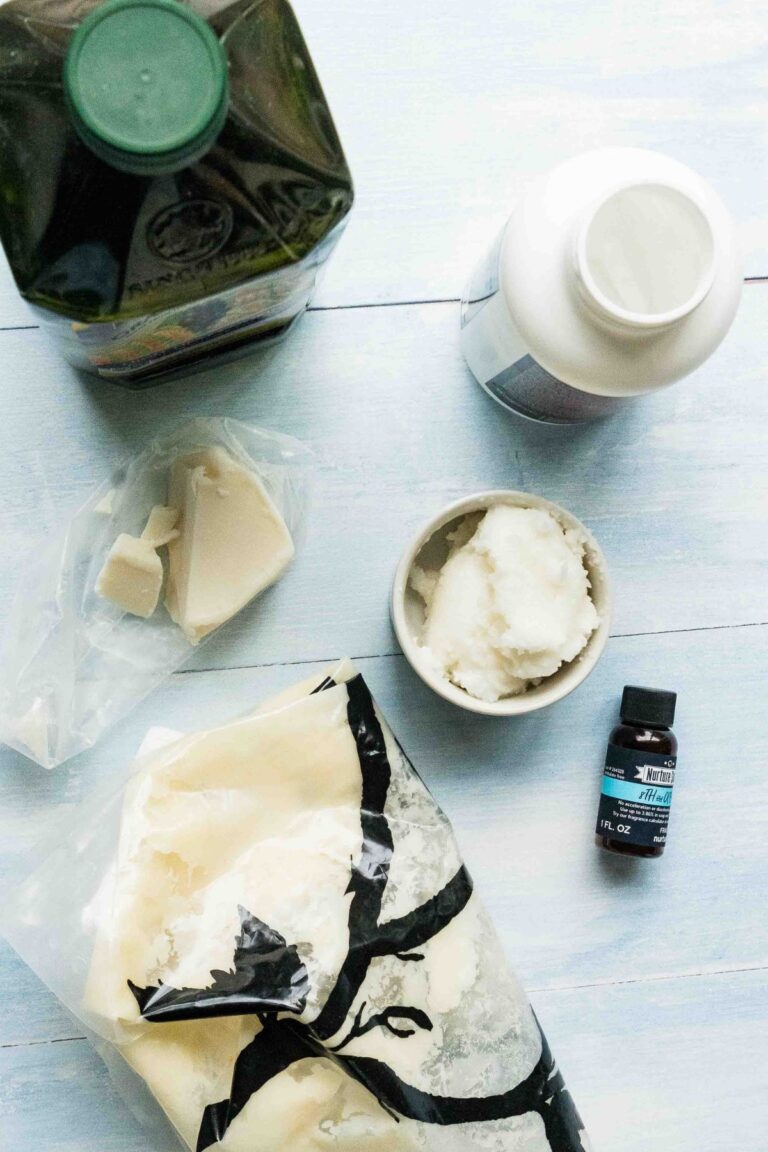 Ultimate Guide to Soap Making for Complete Beginners {Plus a Simple Recipe}
