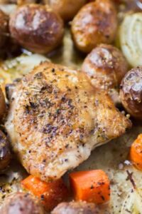 17 Super Easy Chicken Sheet Pan Dinners for Busy Weeknights