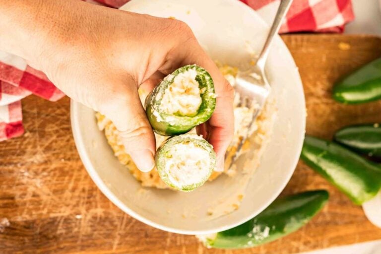 Deep Fried Jalapeño Poppers
