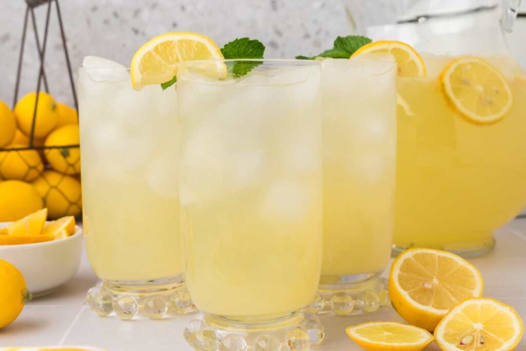 Old-Fashioned Lemonade You'll Make All Summer