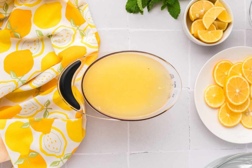 Old-Fashioned Lemonade You'll Make All Summer