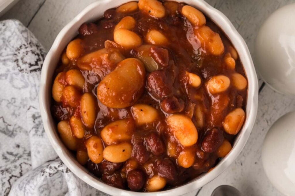 Easy Crockpot Barbecue Beans