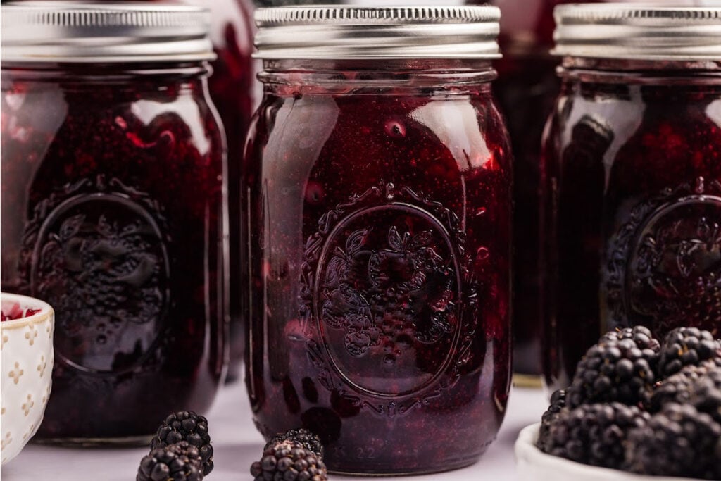 How to Make Sweet-Tart Blackberry Pie Filling