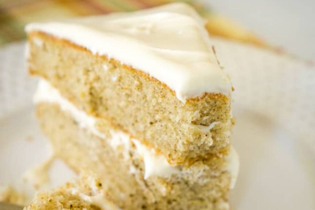 31 Old Fashioned Cake Recipes Inspired by Grandma's Kitchen