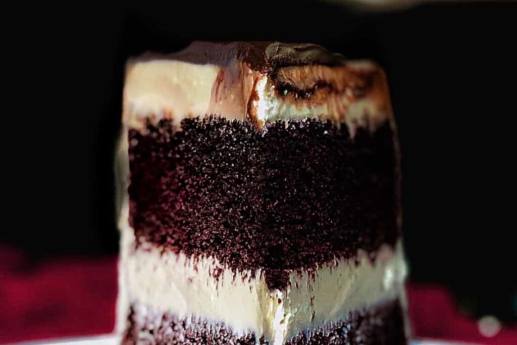 31 Old Fashioned Cake Recipes Inspired by Grandma's Kitchen