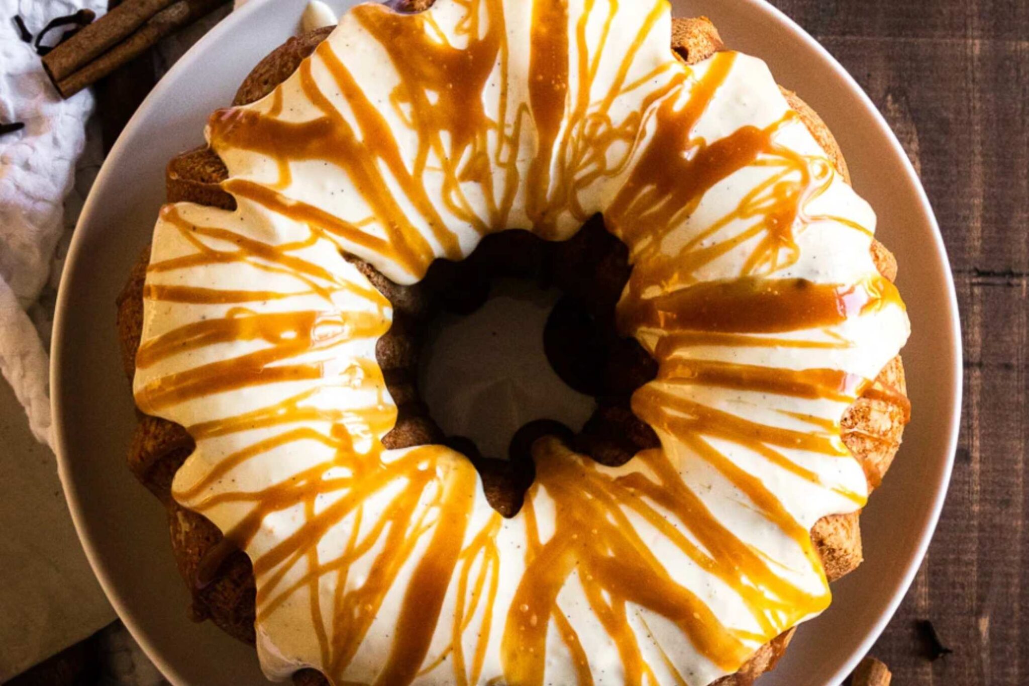 20 Old-Fashioned Fall Bundt Cake Recipes You'll Love