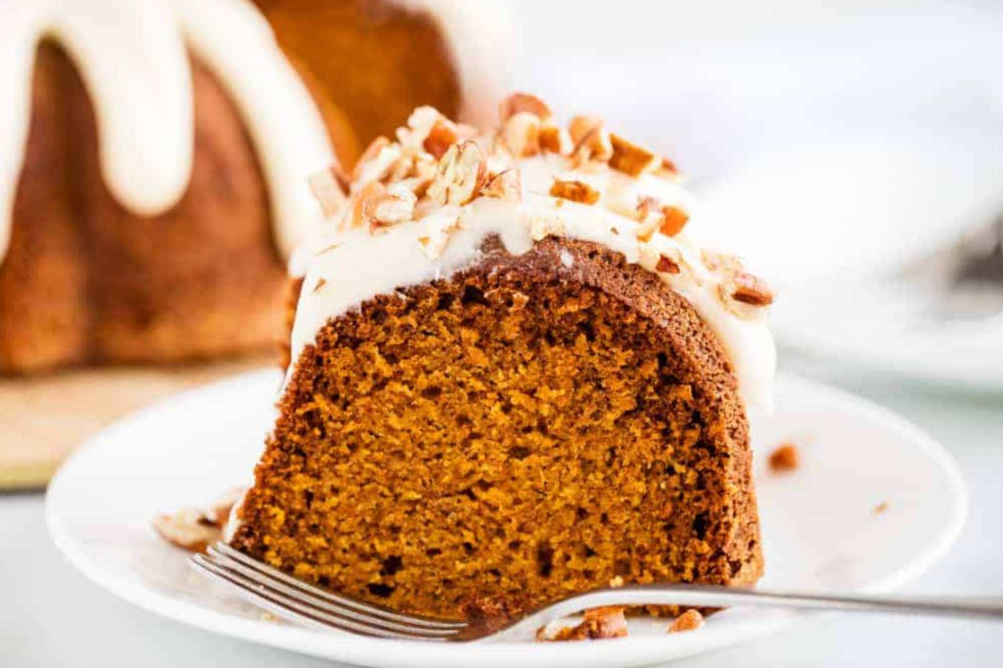 17 Old-Fashioned Fall Bundt Cake Recipes You'll Love