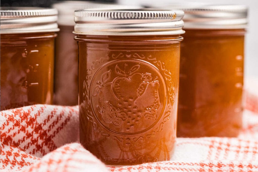 Apple Pie Jam With Fall Spices