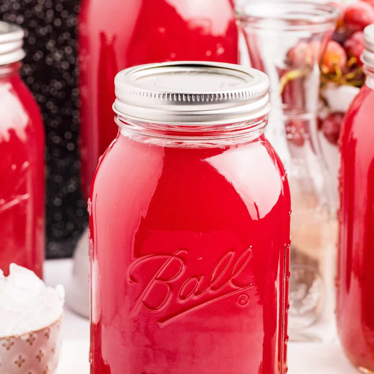 How to Make Naturally Sweet Canned Grape Juice