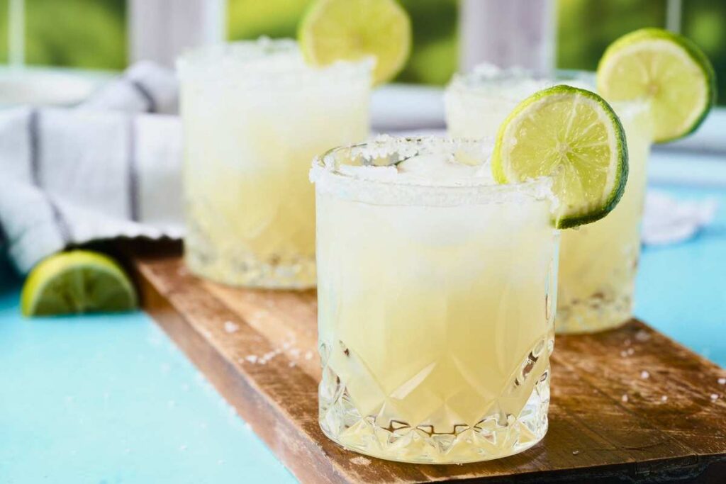 Super Easy Key Lime Margaritas